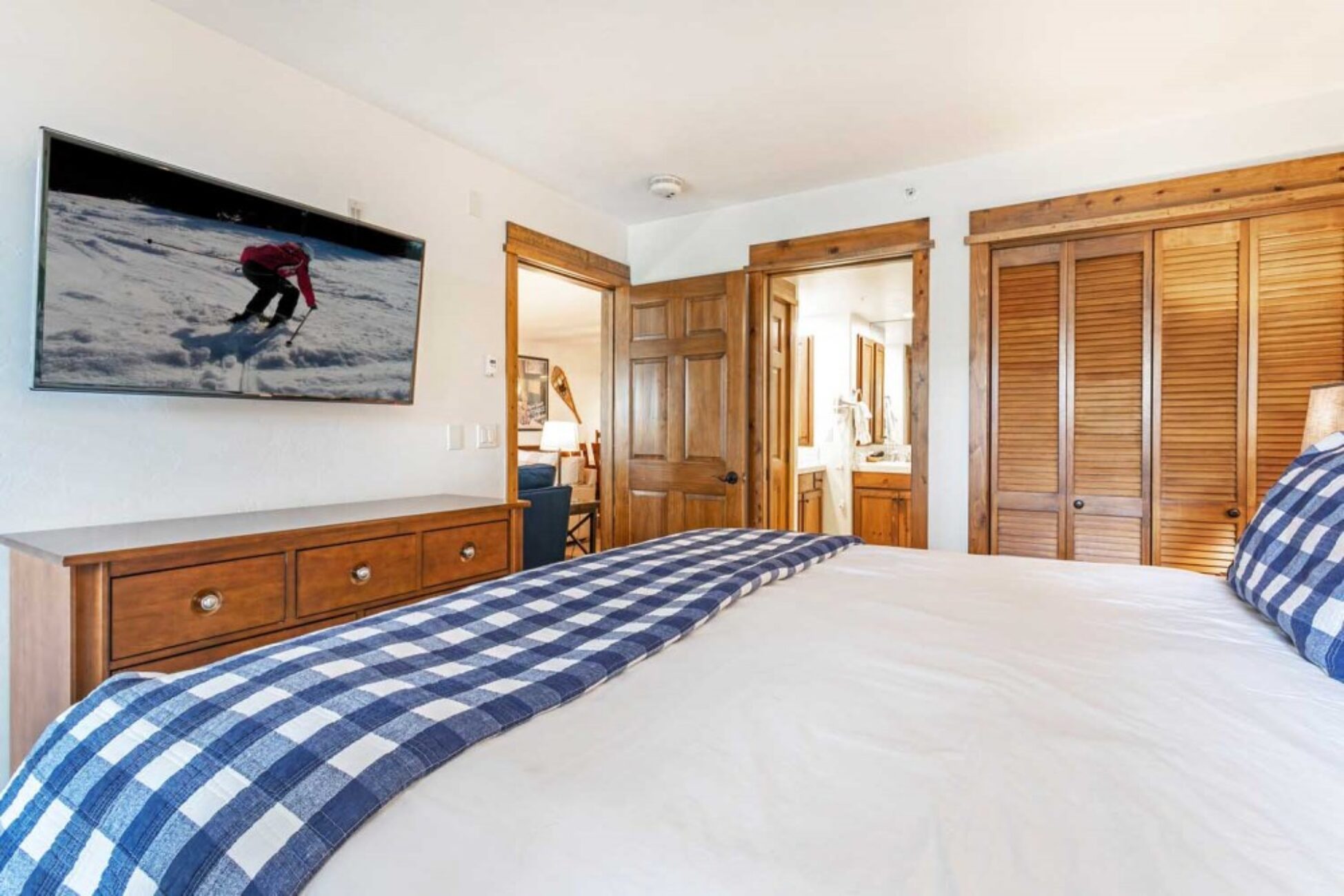 Antlers at Vail | Condo #416 | Lionshead Village | Vail, Colorado