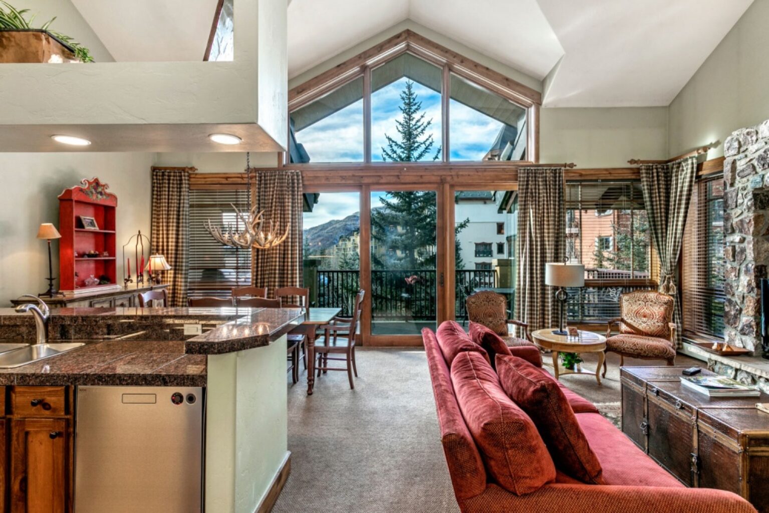 Antlers at Vail | Condo #515 | Lionshead Village | Vail, Colorado